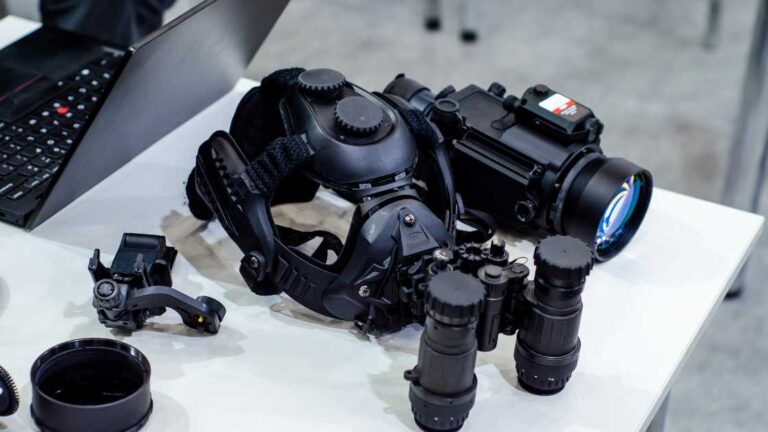 How does night vision work of 2024