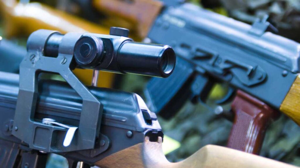 From Shot to Spot: Expert Tips for Zeroing Your Rifle Scope at 100 Yards